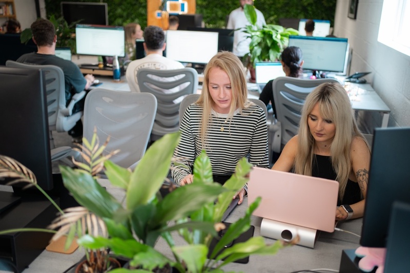 10 reasons why: Grow your career at Bind Media